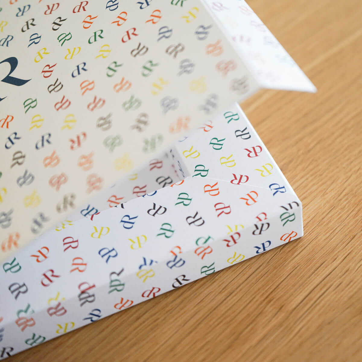 DeRham Packaging - Polygravia